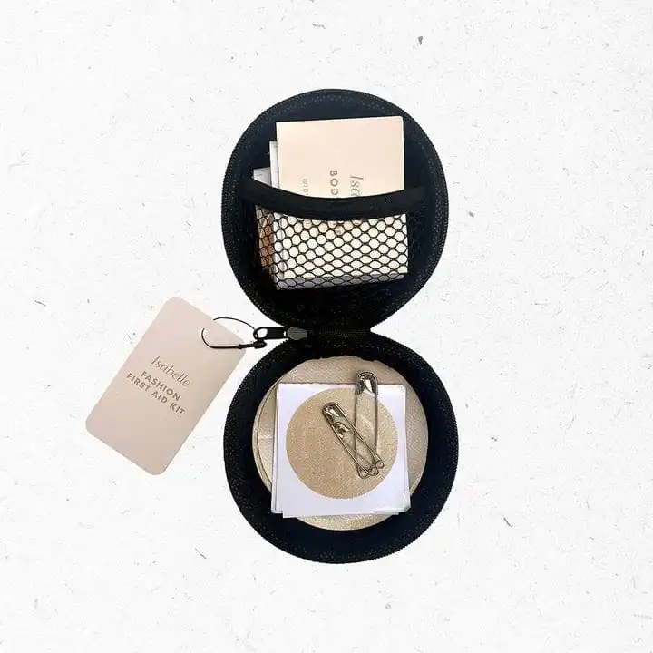 ערכה לסידור ועיצוב המחשוף למופעים - FASHION FIRST AID KIT | Prima Dance